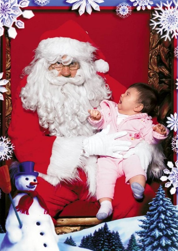 Pictures of Children Frightened By Santa Claus | Amusing Planet